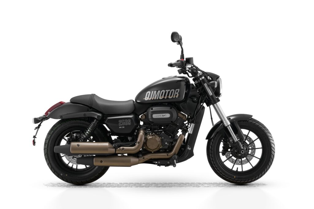 SRV 250 - QJMOTOR Japan